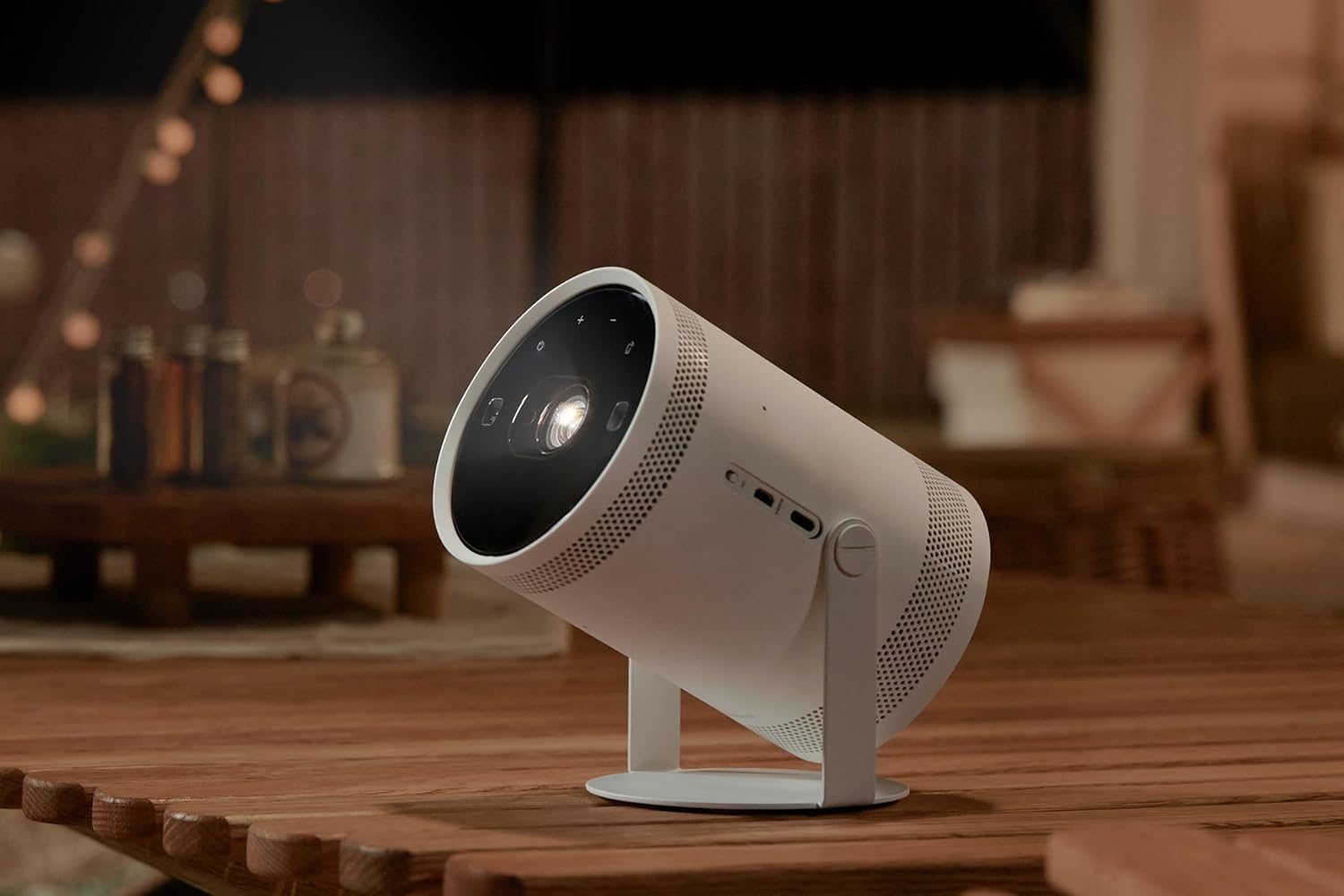 Test et avis du SAMSUNG The Freestyle 2nd Gen | Vidéoprojecteur Center